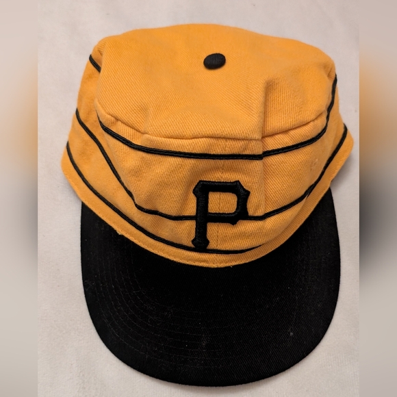 Pittsburgh Pirates | Accessories | Yellow And Black Cap With P Logo ...